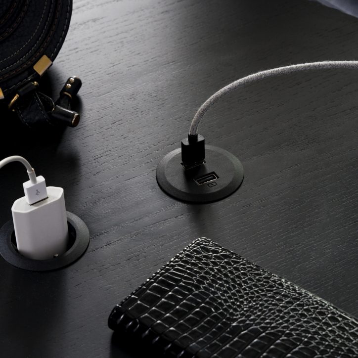 Forming Function Powerdot Mini 2-pack med el- och USB uttag - Rekomo.se