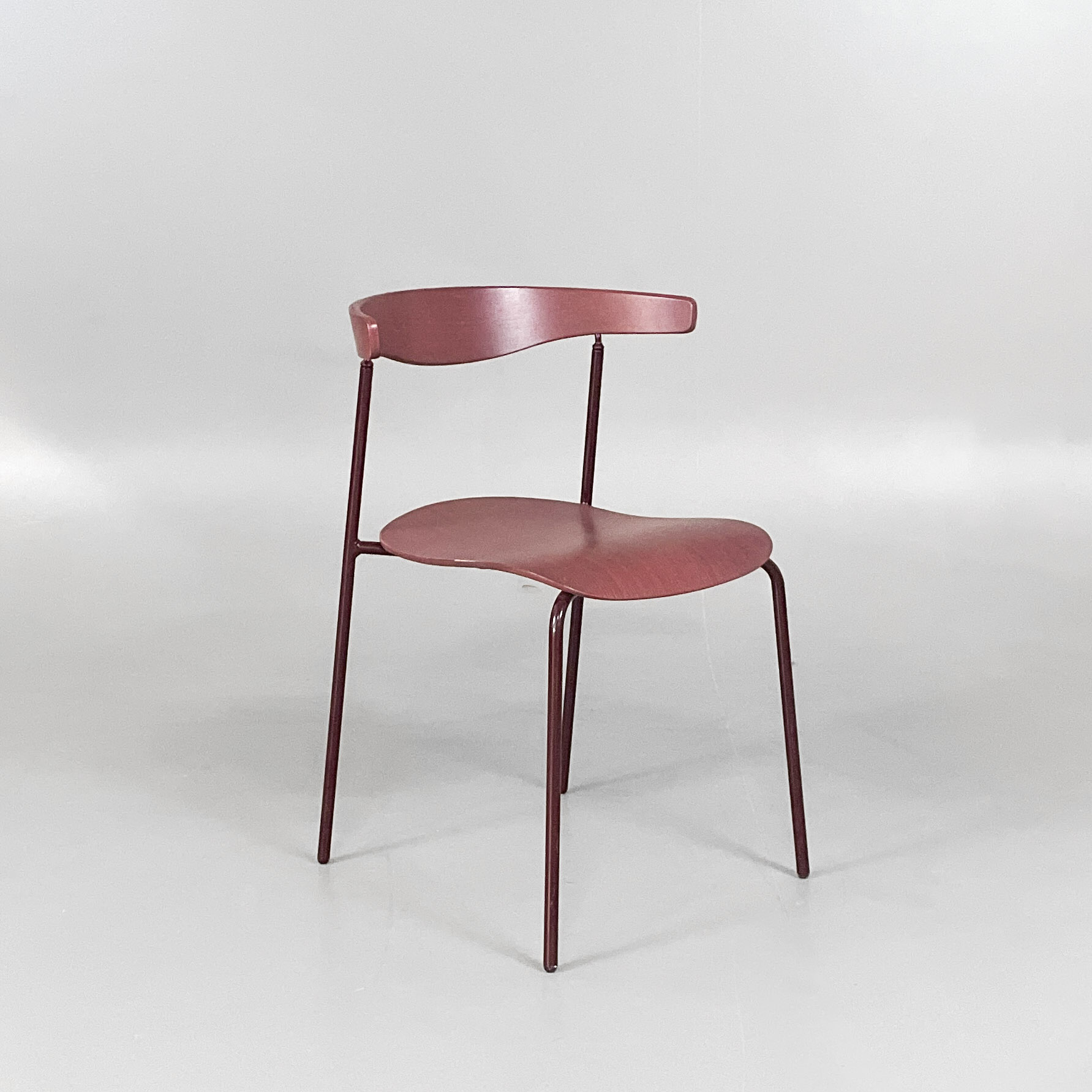 Begagnad stol Edsbyn Hug svart - Rekomo.se