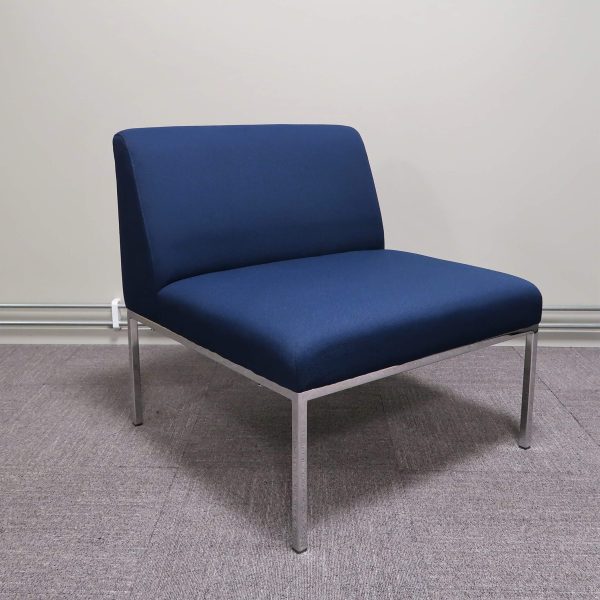 Begagnad soffa från Martela, Cube modulsoffa i blått - Rekomo.se