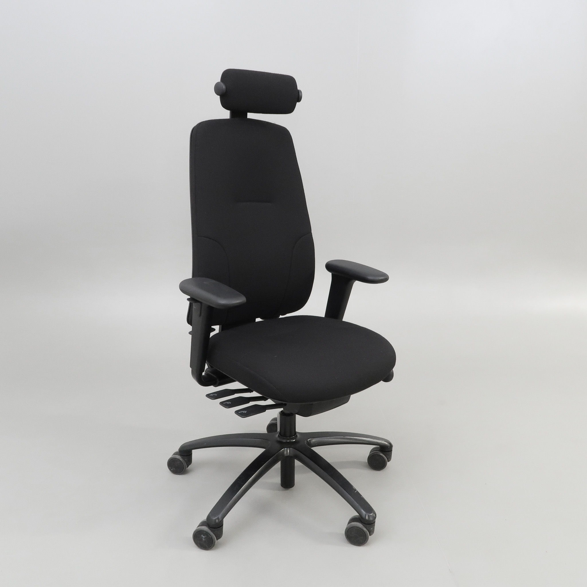 Begagnad kontorsstol RH Logic 220 - Rekomo
