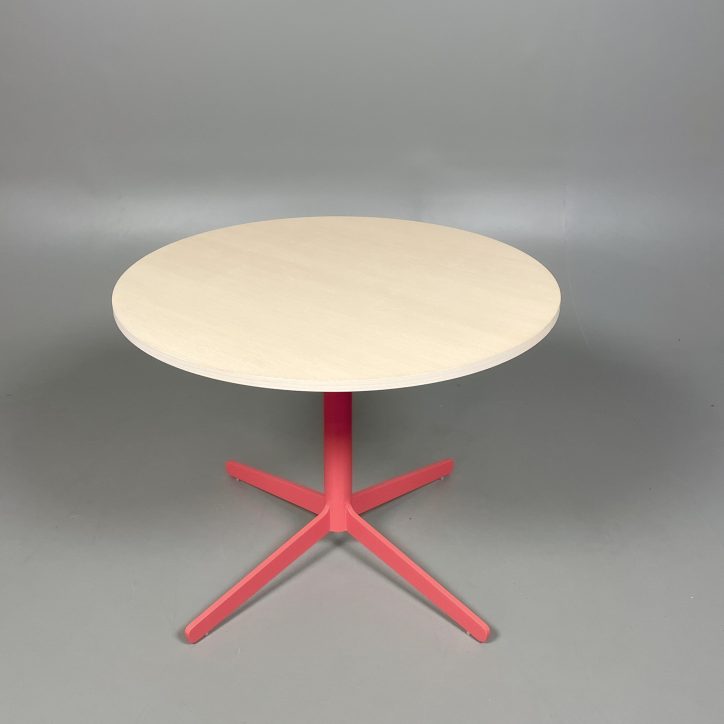 Begagnat soffbord från Edsbyn, modellen Feather - Rekomo.se