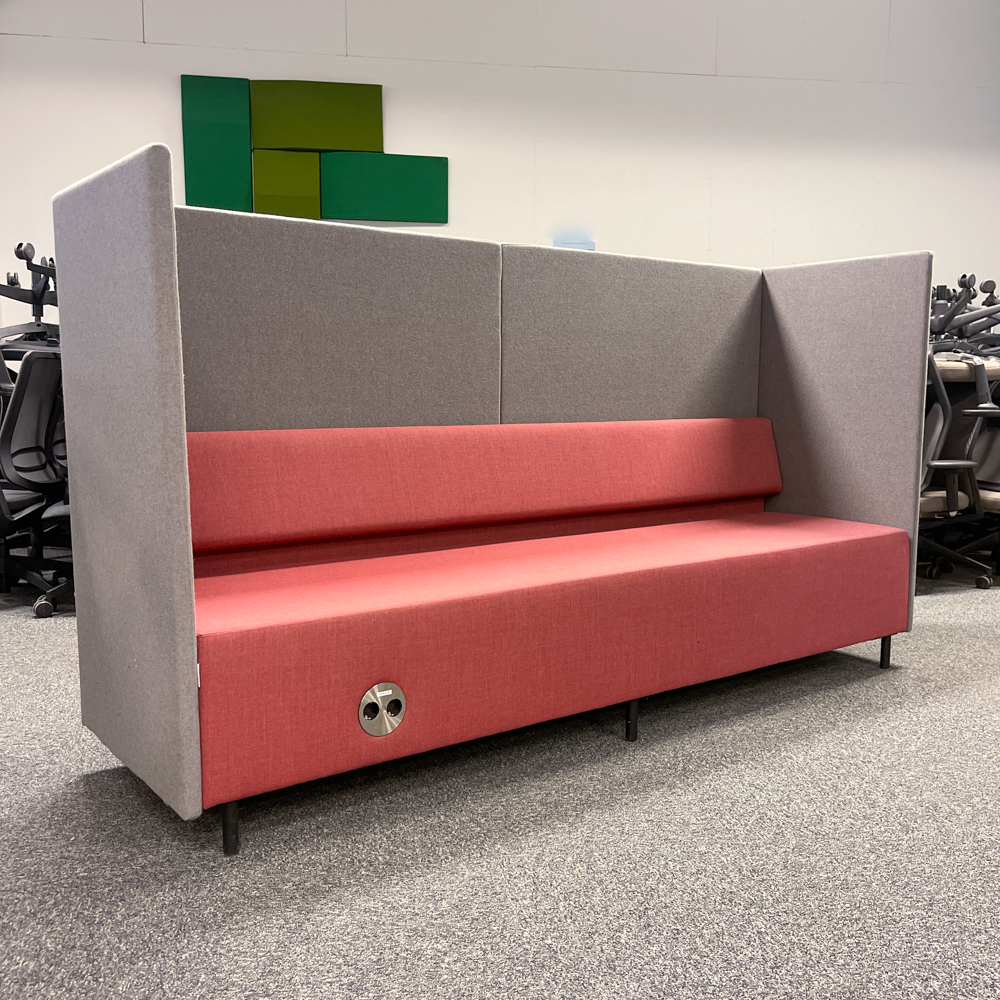Tyst soffa One air Wall från David Design - Rekomo