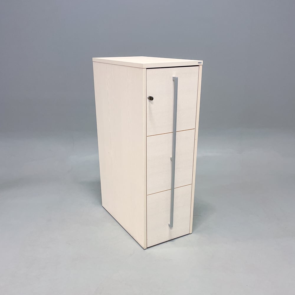 Begagnat towerskåp Edsbyn Part med lådinsats - Rekomo