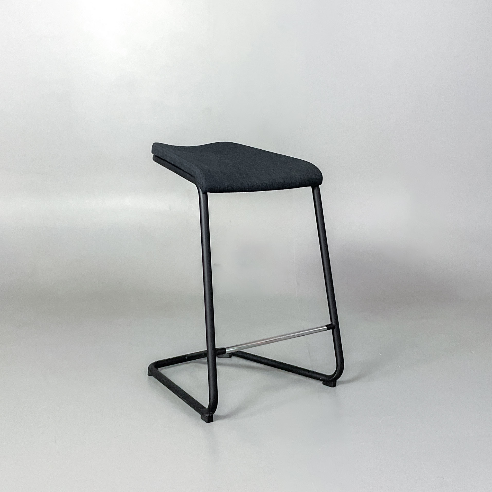 Begagnad barpall Lammhults Add | Rekomo