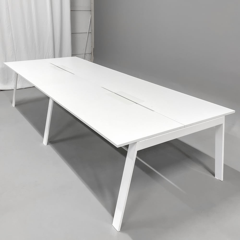 Begagnat Konferensbord Edsbyn Piece | Rekomo