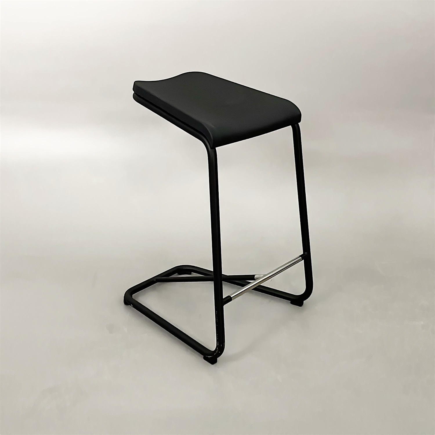 Begagnad Barpall Lammhults Add | Rekomo