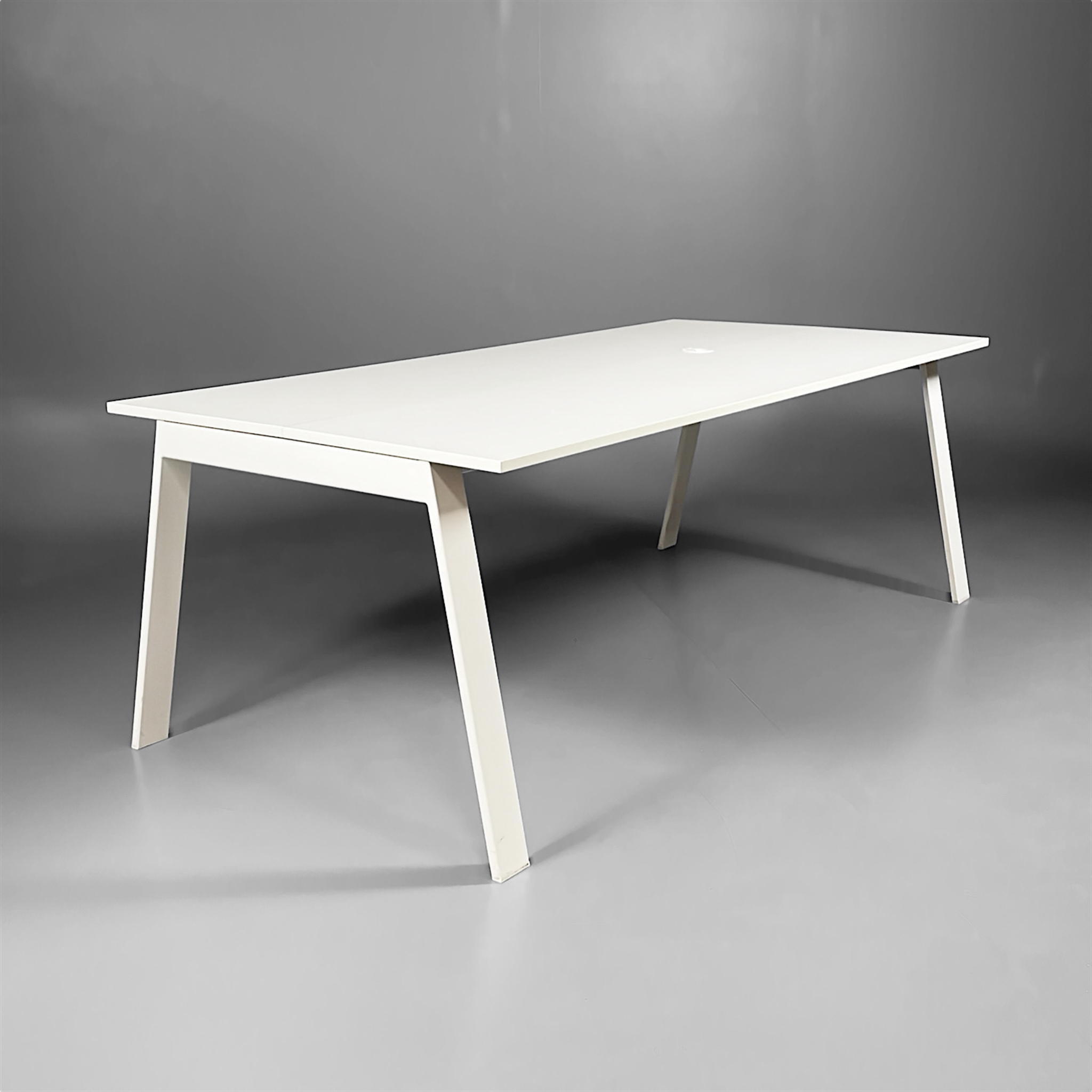 Begagnat Konferensbord Edsbyn Piece | Rekomo