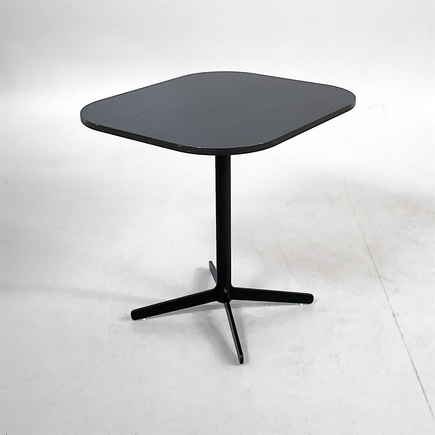 Begagnat Soffbord Edsbyn Feather - Rekomo.se