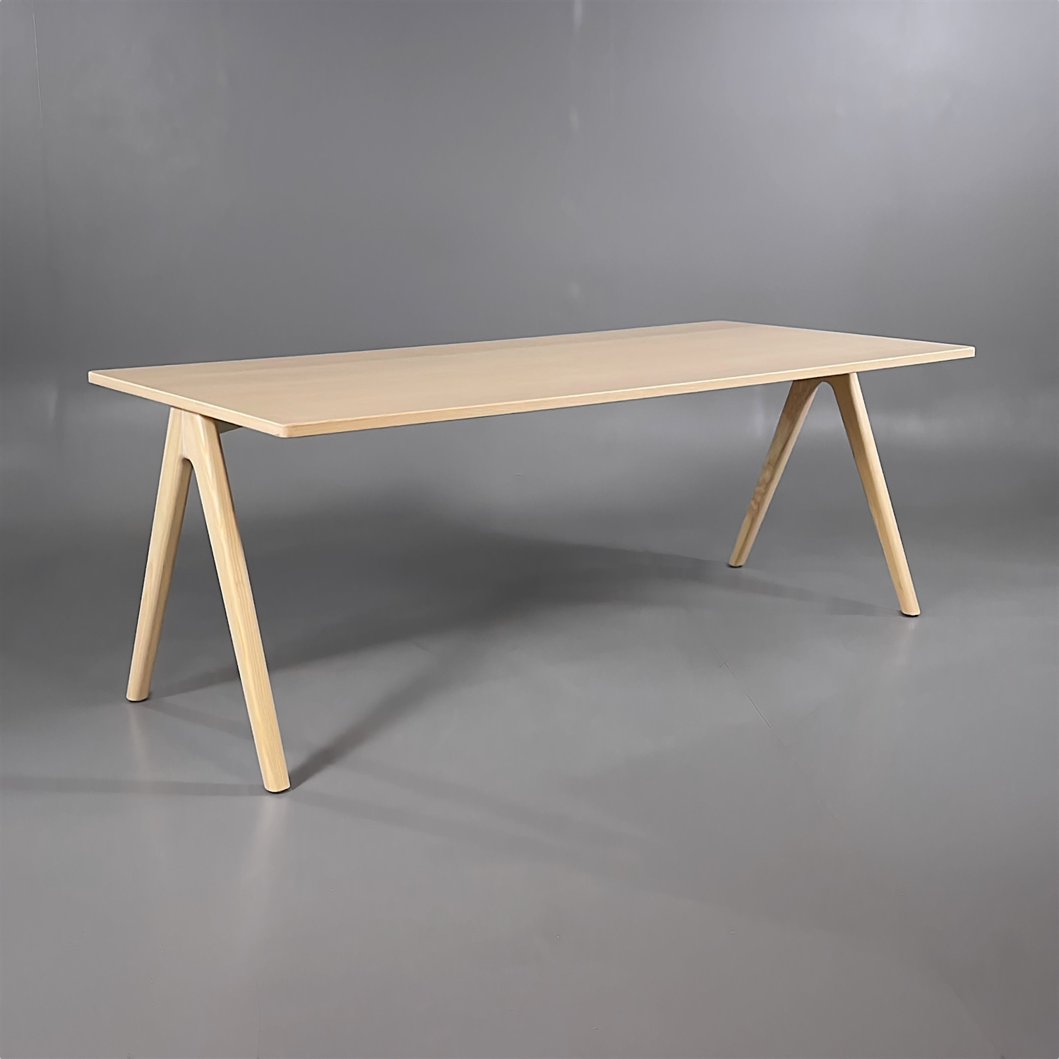 Begagnat Konferensbord Lundbergs Arko | Rekomo