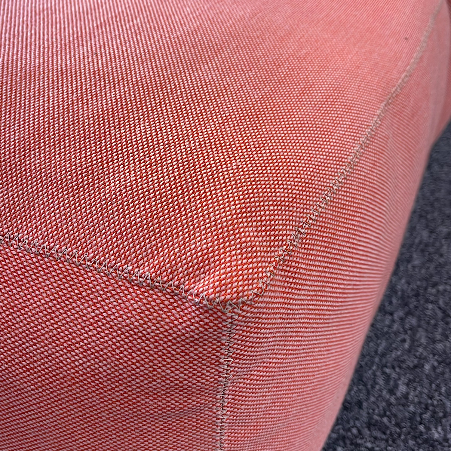 Begagnad hörnsoffa HAY Mags Soft | Rekomo